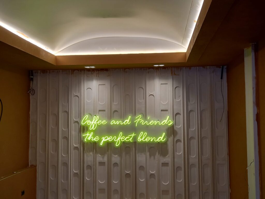 Reklamë me LED neon - Luis Print Official